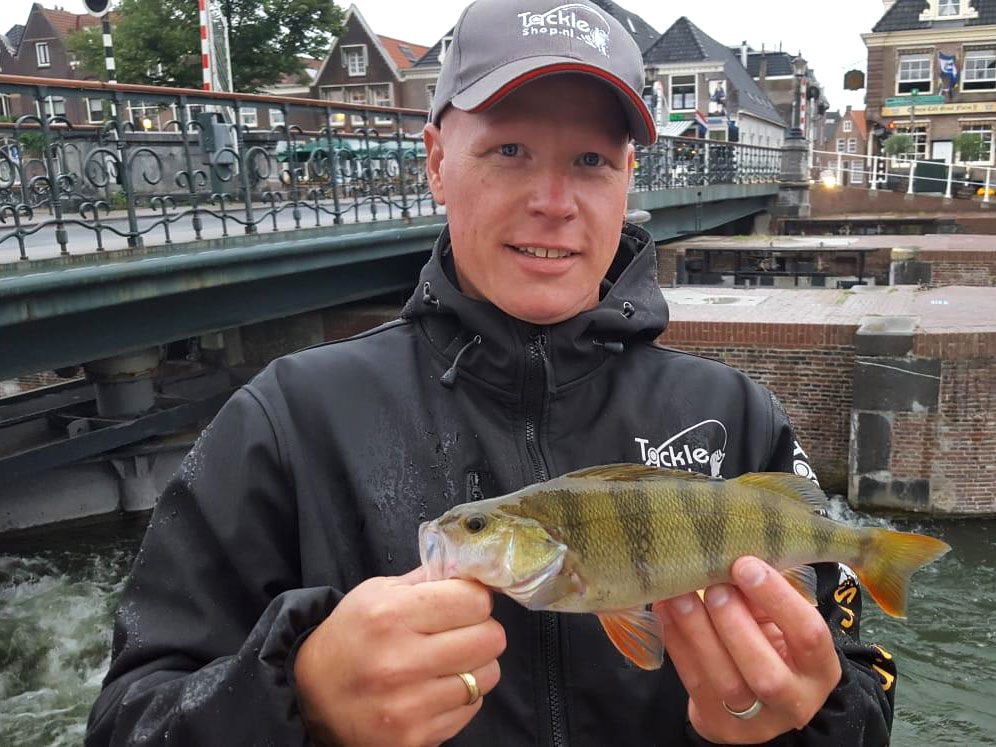 Welke hengel en molen voor ultra light vissen op baars